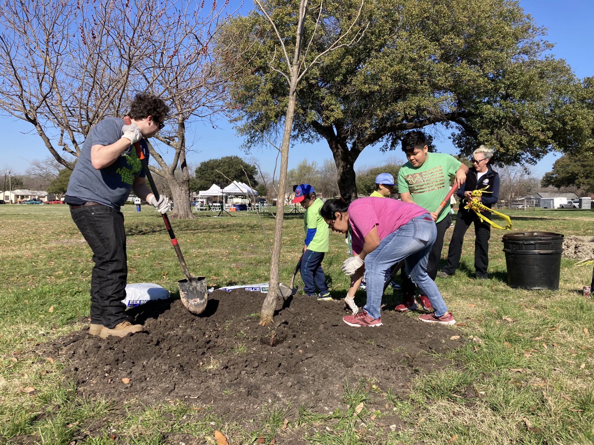 Casa View Receives 50 New Trees - Texas Trees Foundation
